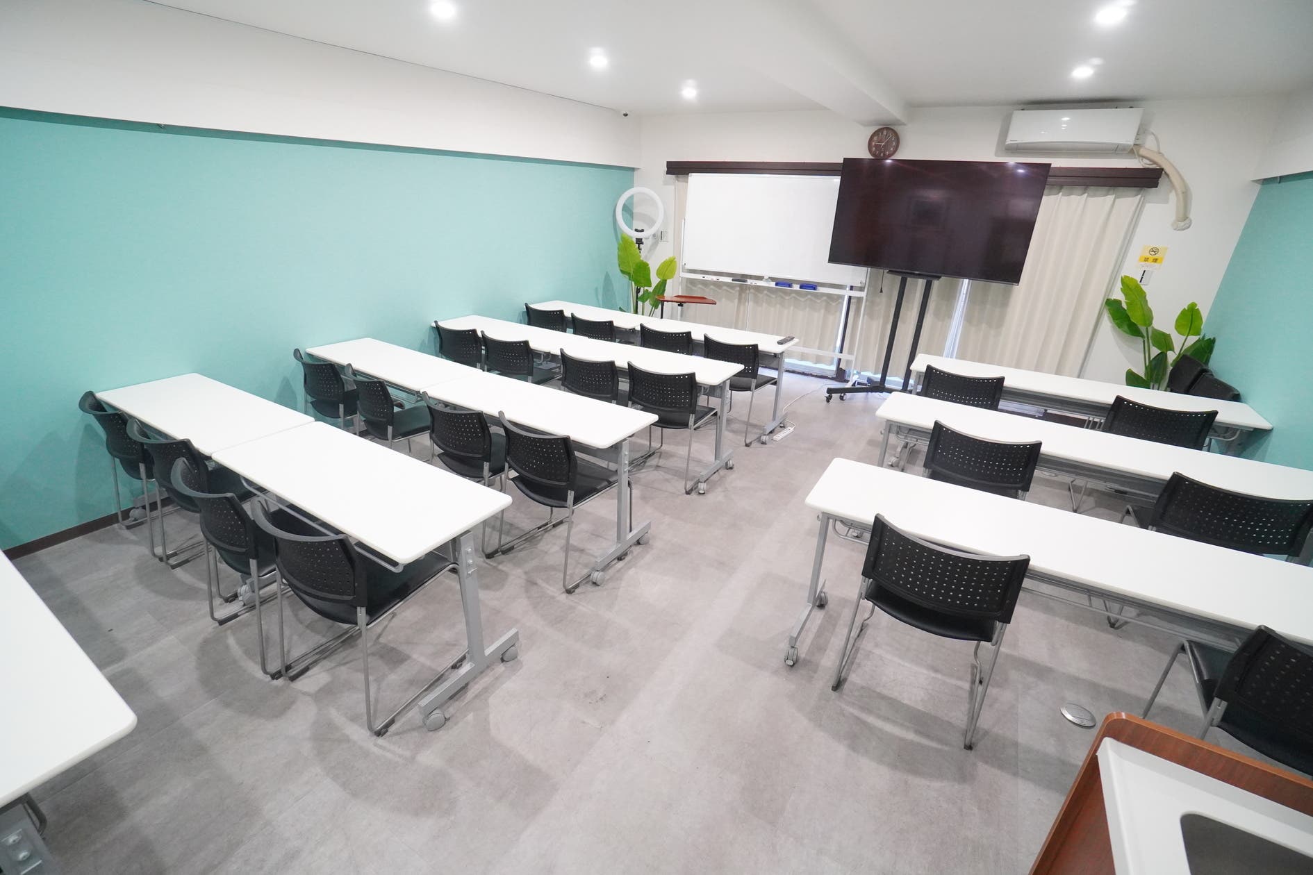 ✨窓有換気可能！✨＜サクセス金山会議室＞リモートワーク・テレワークにも最適！金山駅より徒歩3分♪最大35名収容！光Wi-Fi無料の写真8