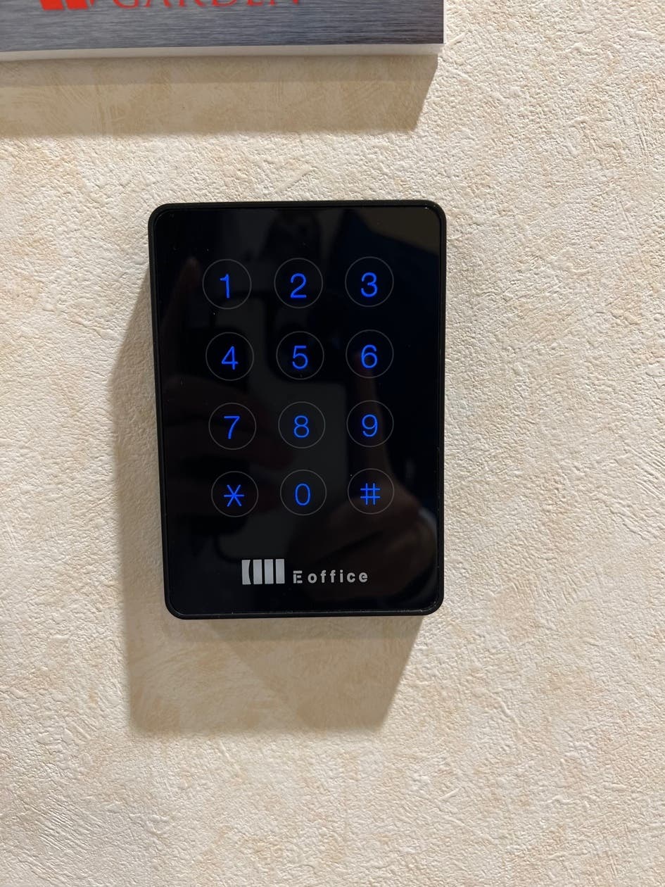 【貸切プラン（プライベート）夕方～】葛西駅徒歩1分のシェアオフィス、無料Wi-Fi/電源/ドリンク完備の写真6