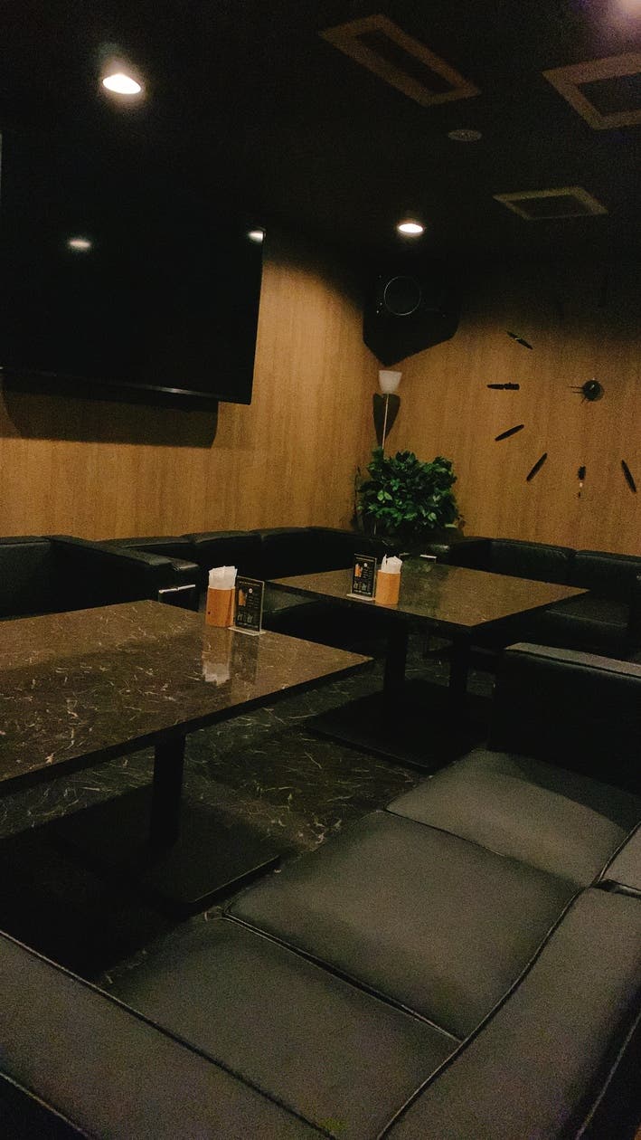 個室カラオケ、ダーツも完備で使い方自由！すすきの駅徒歩1分　昼飲み　女子会　撮影会　団体の写真6