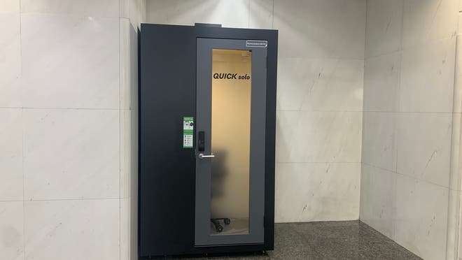 <QUICK solo 大宮MTビル【No.1】>完全個室⭐️Wi-Fi無料!テレワーク/Zoom/自習の写真1