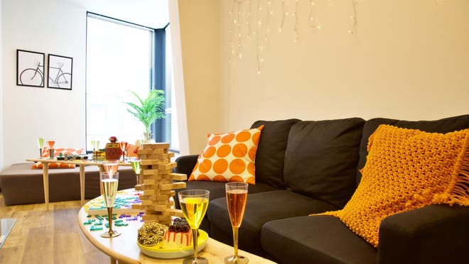 【ラッキースペーススクエア上野御徒町3階】JR上野・御徒町両駅より早歩きで3~5分!大人の隠れ家の写真10