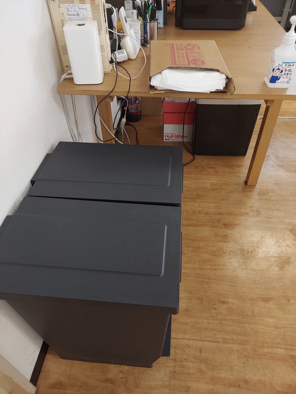 ゴミ袋（45ℓ）3つまでごみ処理致します。可燃/缶/ペットボトルの種類毎に一枚ご利用ください※瓶はこちらでの処理はお受けしておりません。の画像1