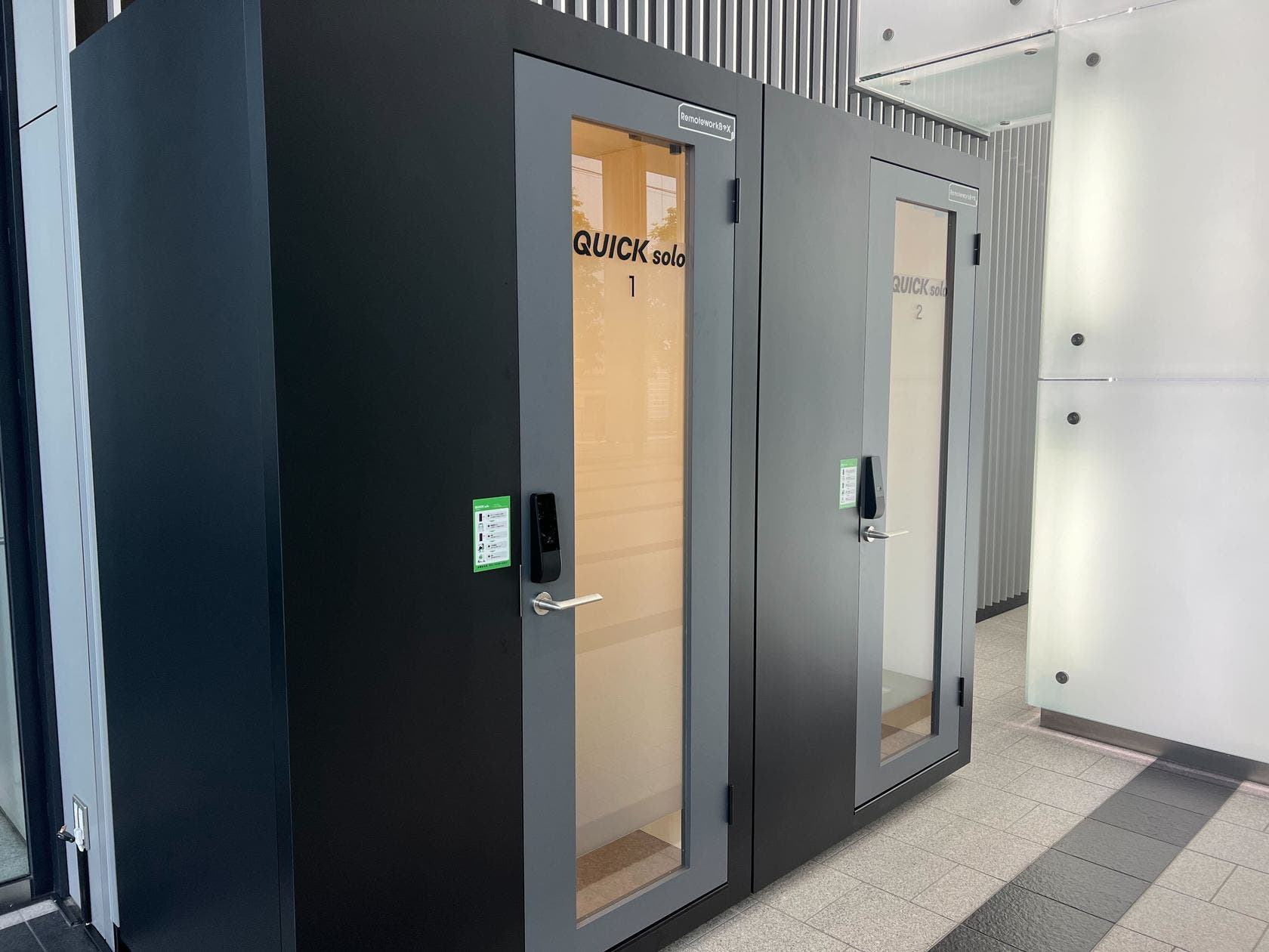 ＜QUICK solo 浜松町スクエア【No.2】＞完全個室⭐️Wi-Fi無料！テレワーク/Zoom/自習の写真2