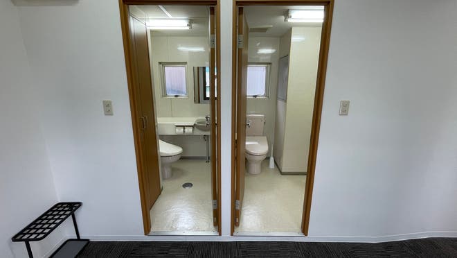 岡本ビル【茅場町駅0分】マイク付き司会台など備品全て無料・男女別トイレの使いやすい会議室の写真14