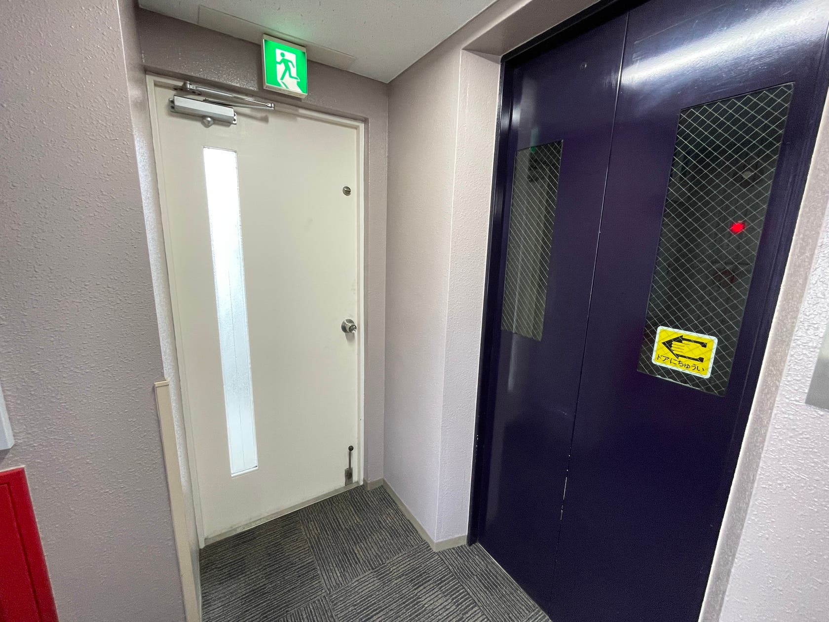 岡本ビル【茅場町駅0分】マイク付き司会台など備品全て無料・男女別トイレの使いやすい会議室の写真18