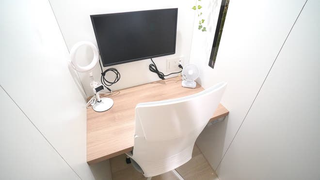 <ミニマルワークスペース神田No.3>神田駅徒歩2分!完全個室⭐️高速光Wi-Fi/モニター無料の写真1