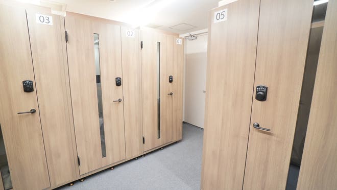 <ミニマルワークスペース神田No.3>神田駅徒歩2分!完全個室⭐️高速光Wi-Fi/モニター無料の写真12