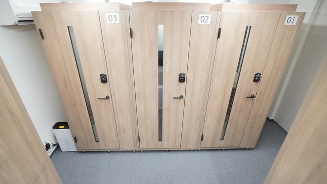 <ミニマルワークスペース神田No.4>神田駅徒歩2分!完全個室⭐️高速光Wi-Fi/モニター無料の写真12