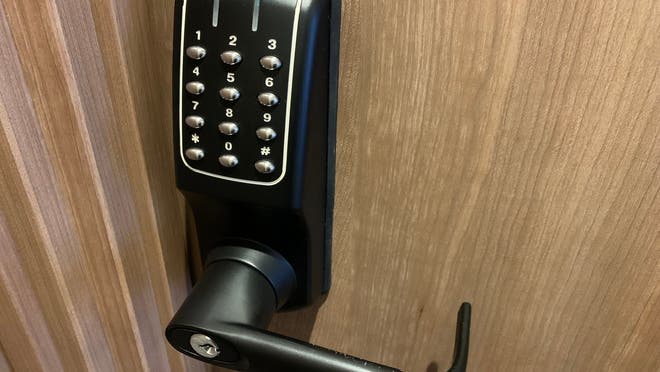 2F・202号室【天神駅 西1出口より徒歩1分】お洒落なホテルの一室をサロンに!の写真9