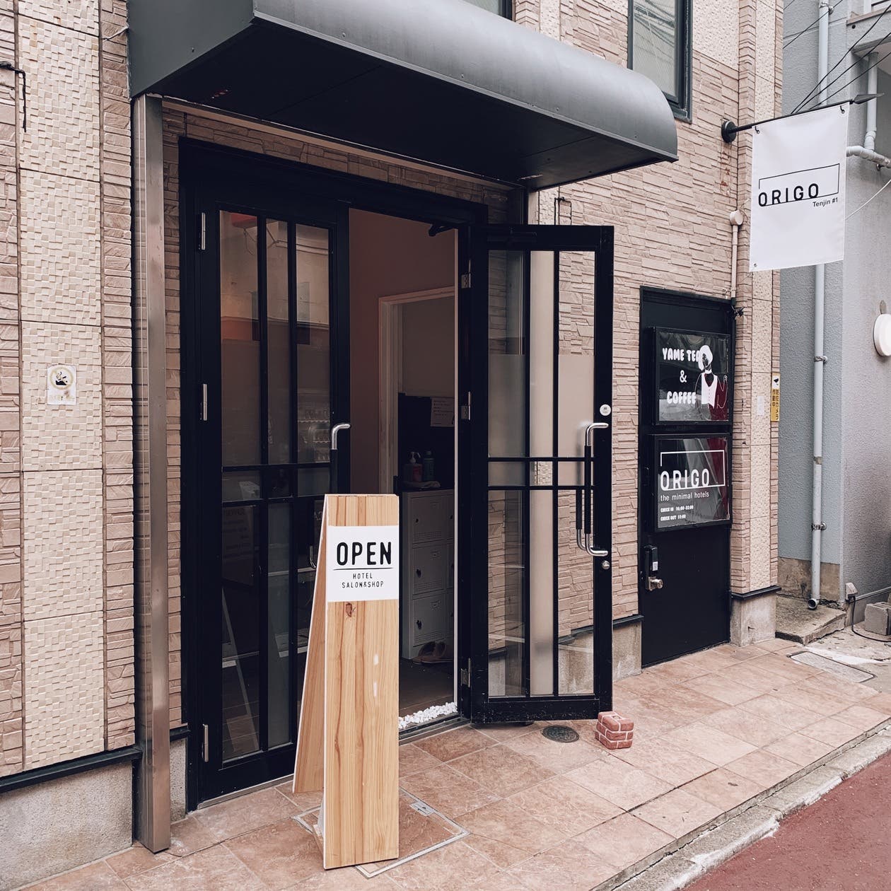 1F・102号室【天神駅 西1出口より徒歩1分】お洒落なホテルの一室をサロンに！の写真7