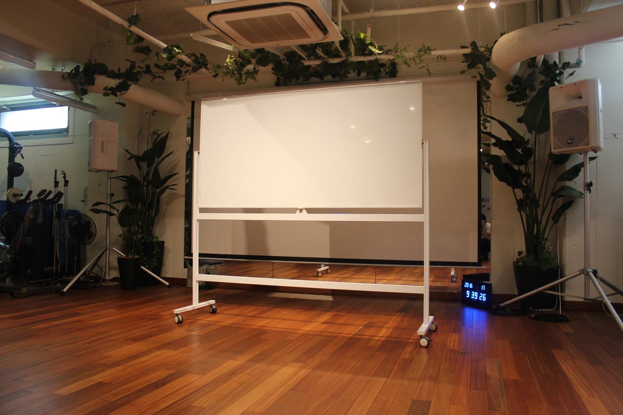 【巣鴨駅 徒歩2分】70人収容！150inchスクリーン/イベント/セミナー/グランドピアノ/RYOZAN PARKの写真16