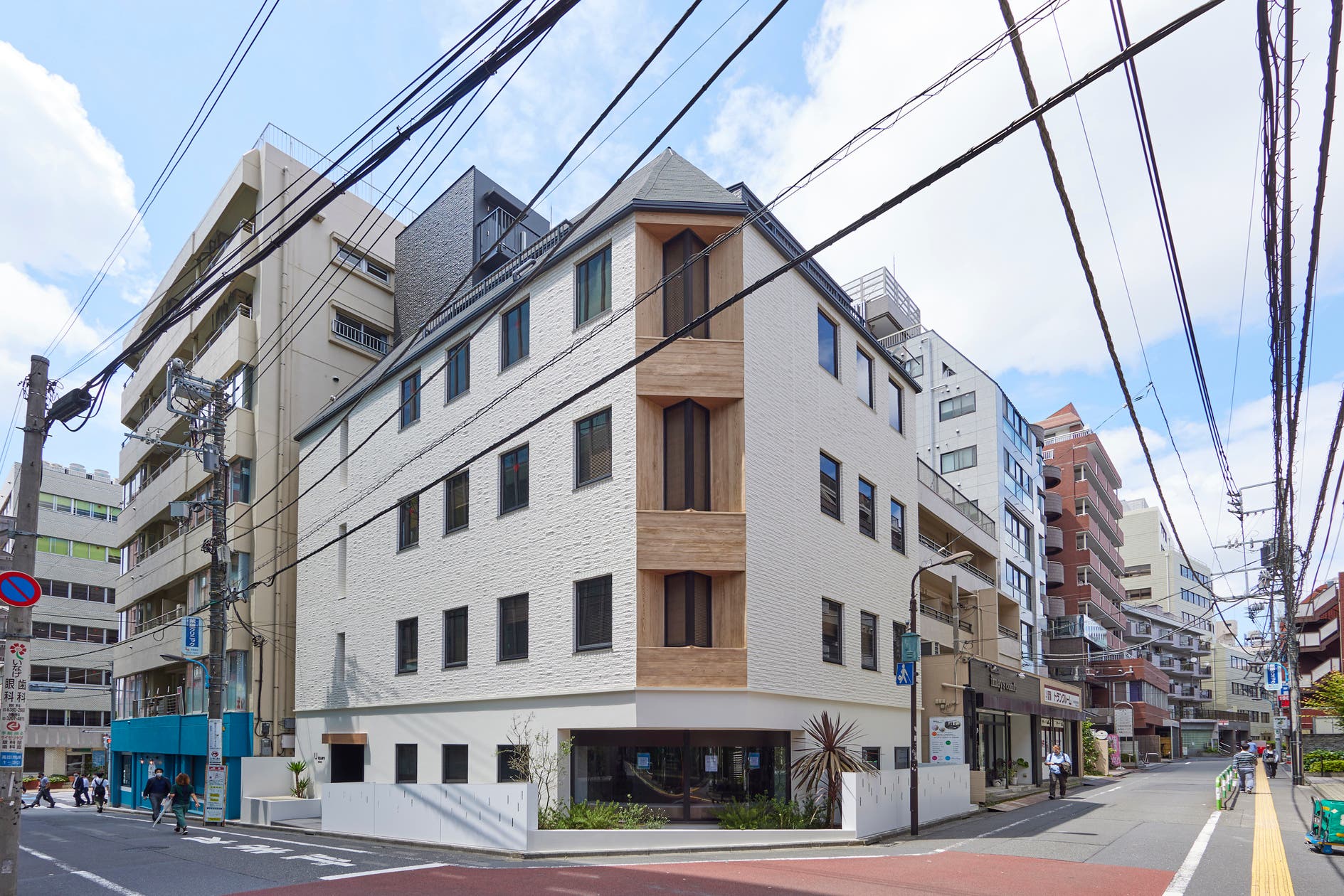 【高田馬場駅徒歩3分】モニター・高速Wi-Fi完備🌼5名会議室✨オープンラウンジ併設で来客対応にも◎の写真6