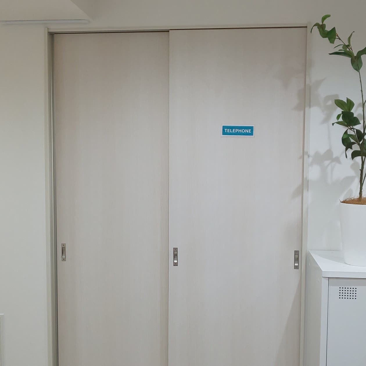 明大前駅徒歩1分、24時間利用可能なコワーキングスペース　SaCuLa明大前コワーキングスペースの写真5