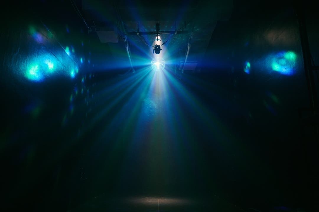 ベストホスト運営✨Tiktok撮影に最適スタジオ！スモークマシン有り・ミラーボールで動画撮影【B1F】ベースカラー：ブラックの写真8