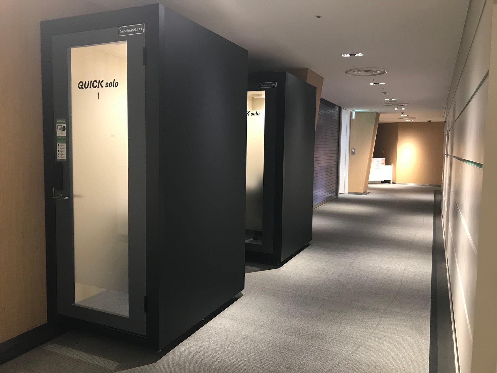 ＜QUICK solo 東急プラザ蒲田【No.1】＞完全個室⭐️Wi-Fi無料！テレワーク/Zoom/自習の写真1