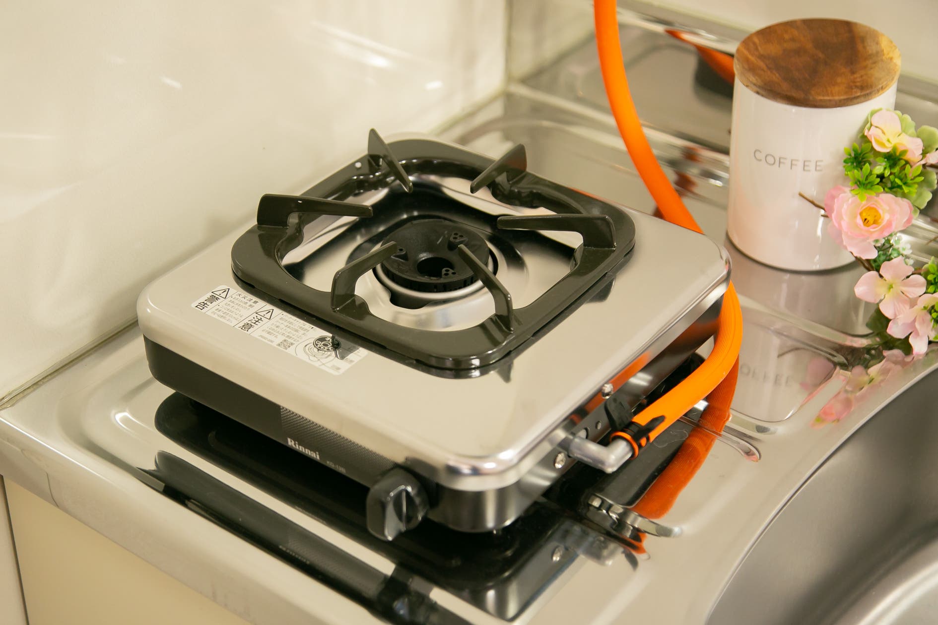 ✨地域最安値挑戦✨【西18丁目駅徒歩2分】大人気ゲームに動画鑑賞🎵無制限Wi-Fi🎵『303』の写真7