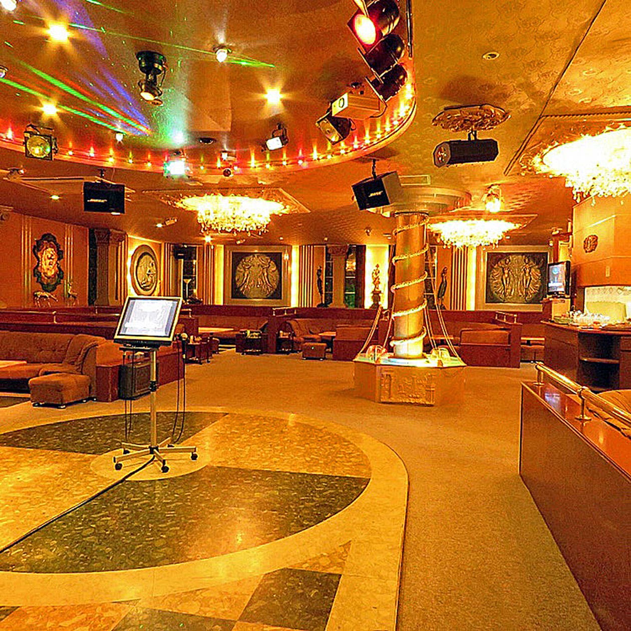 飲み放題プランありクラブ感覚のパ-ティ-イベントスペースの写真4