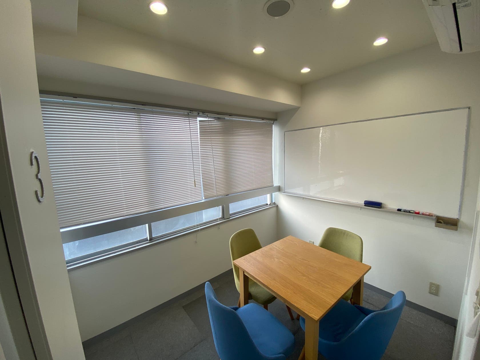 700円/1h★VIP1-3室、同ビル内に12部屋あり！テレワークにオススメの完全個室！の写真6