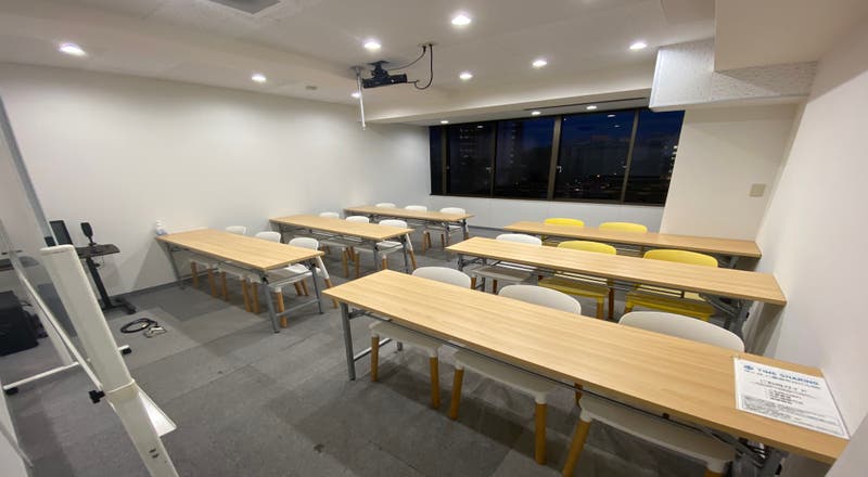 平日1,000円/1h★8E室、16名前後着席可能でリーズナブルな貸会議室！