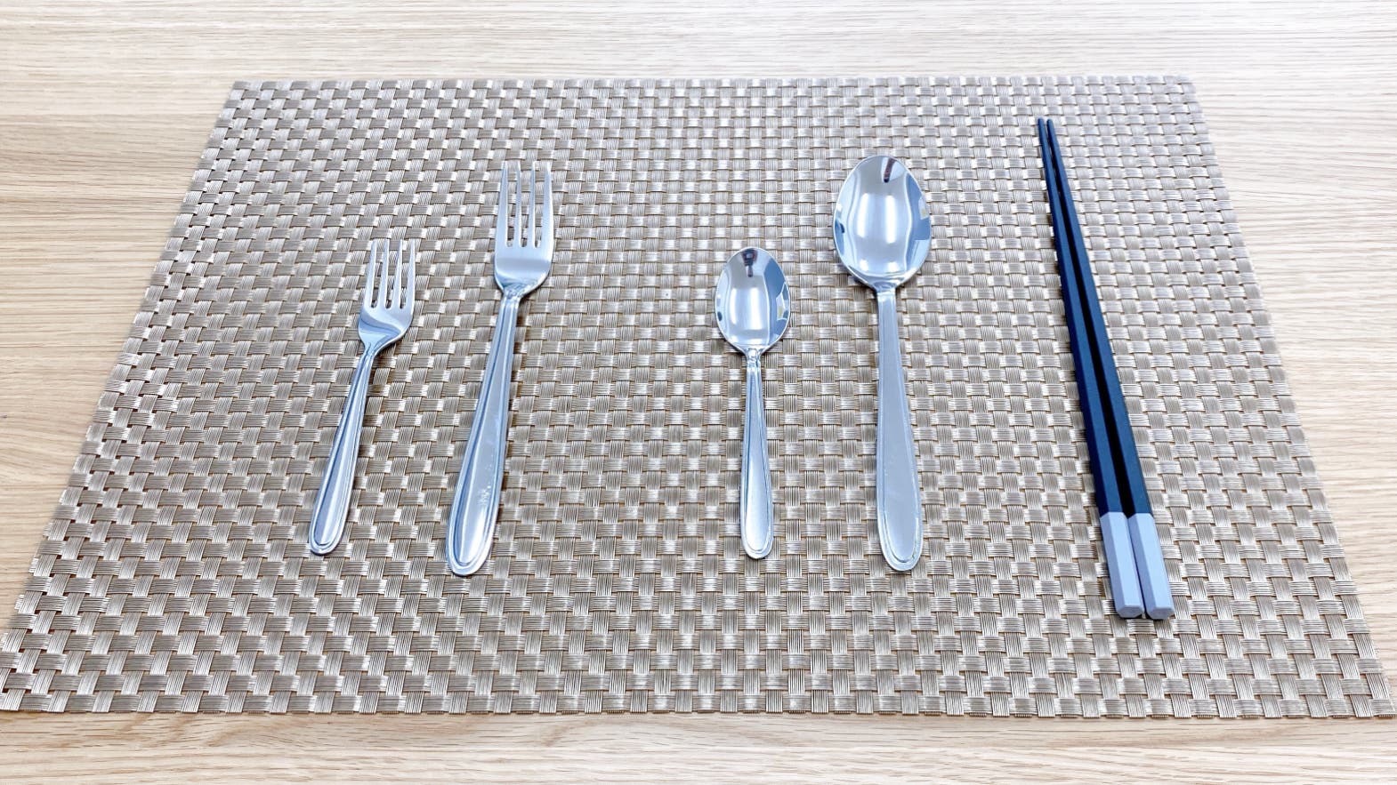 🎊超好立地🎊｜恵比寿2分❗恵比寿横丁近く｜✨自然光✨たっぷり撮影📷｜会議も🙆｜地デジ50型TV📺｜大画面プロジェクター🎥｜24hの写真27