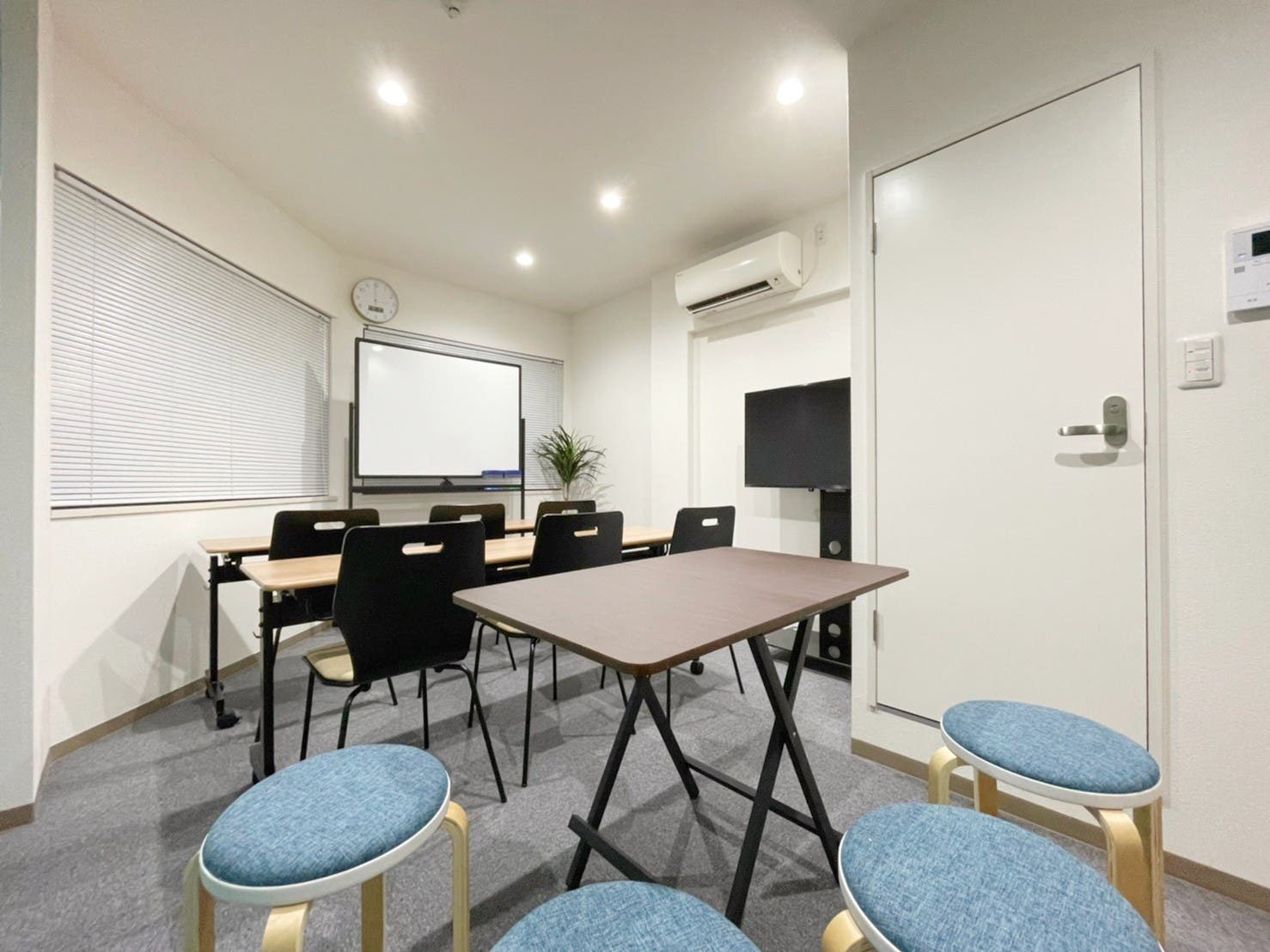 ☆新オープン☆新お茶の水駅から1分のミーティングルーム! IPv6高速インターネット! 集中して作業したい人やリモートワークにもの写真6