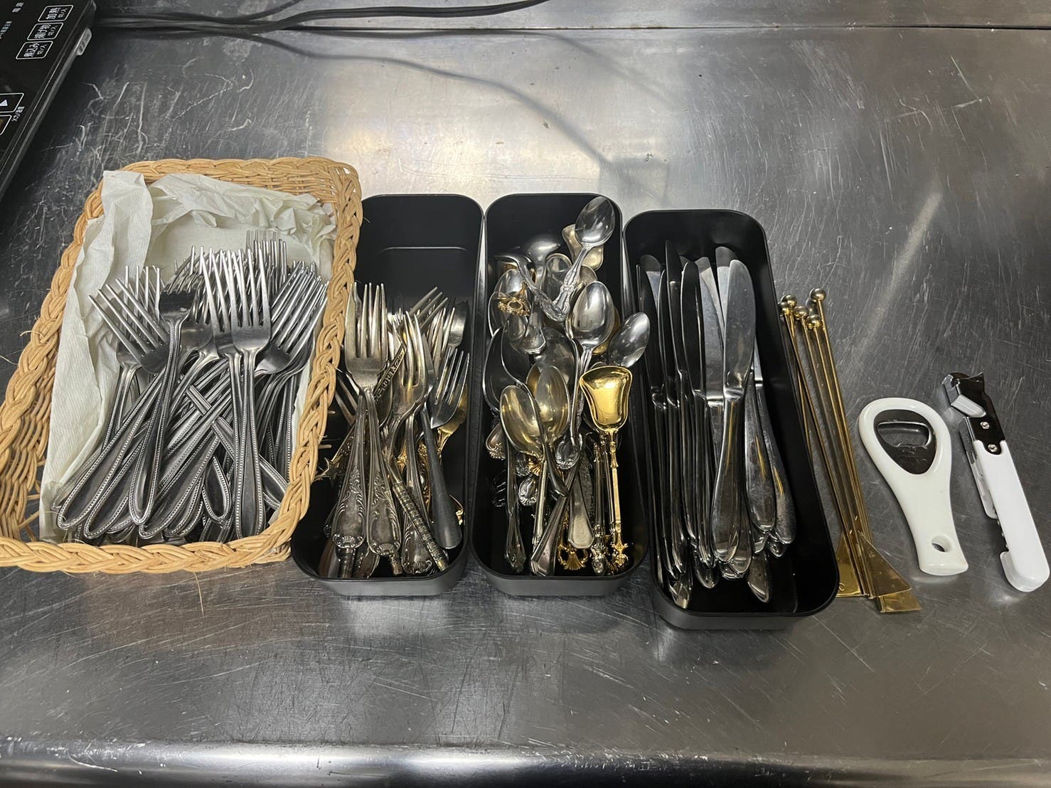 【広島・紙屋町】ラグジュアリーなcafeスペース（パーティーやイベント使用に最適/貸切）の写真8