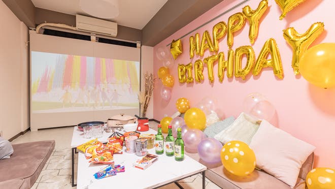 ✨大感謝SALE!✨クリスマス会🎄新大久保徒歩4分🚶♀️韓国女子会🎉ライブ視聴✨誕生日🎂忘年会🍲の写真1