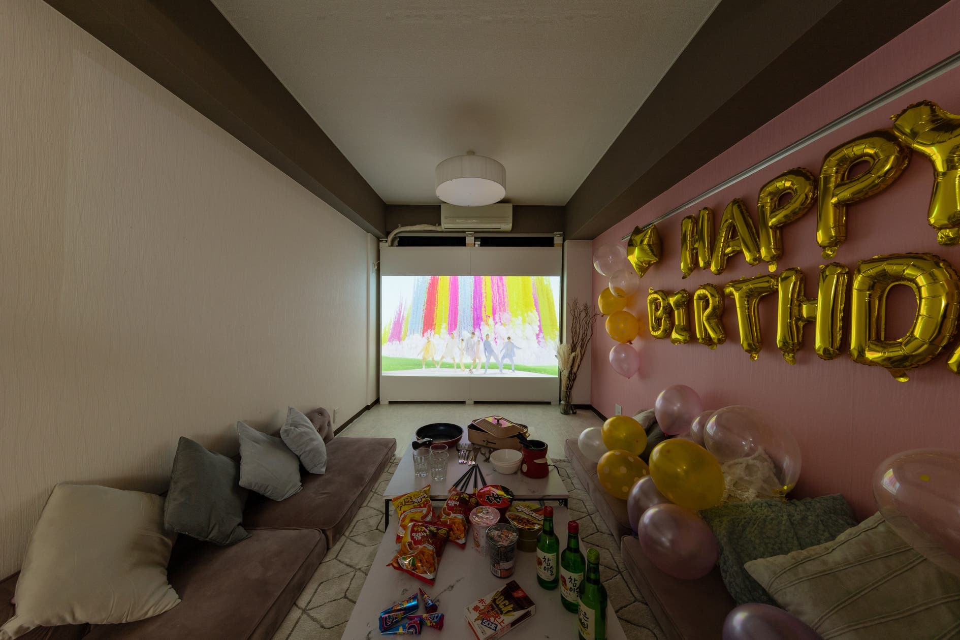 ✨大感謝SALE！✨クリスマス会🎄新大久保徒歩4分🚶‍♀️韓国女子会🎉ライブ視聴✨誕生日🎂忘年会🍲の写真4