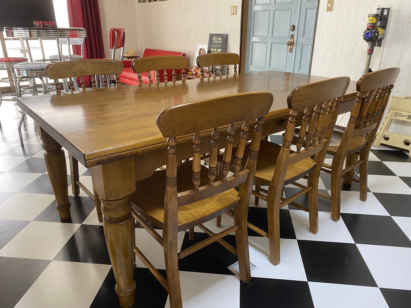 瀬戸内海 糸崎港至近、アメリカンポップな撮影スタジオ。パーティー利用もどうぞ♪の写真8