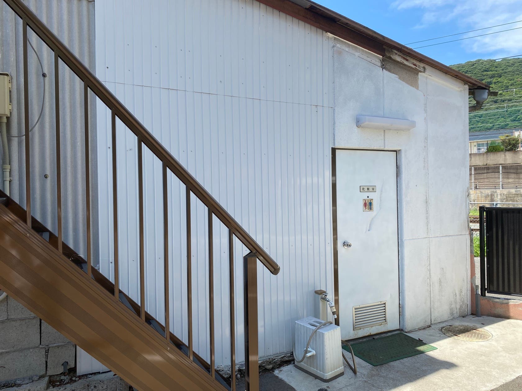 瀬戸内海 糸崎港至近、アメリカンポップな撮影スタジオ。パーティー利用もどうぞ♪の写真15