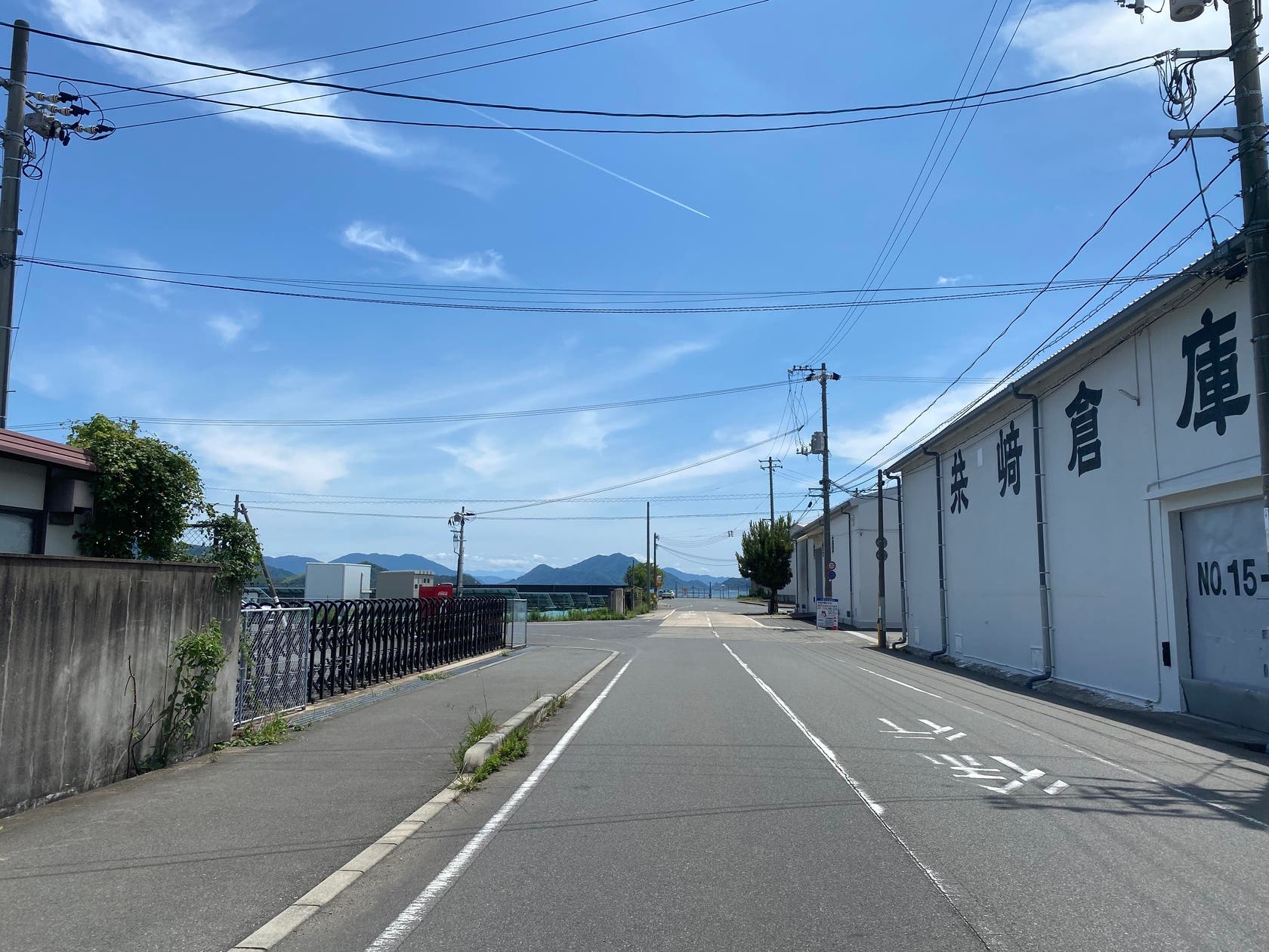 瀬戸内海 糸崎港至近、アメリカンポップな撮影スタジオ。パーティー利用もどうぞ♪の写真16