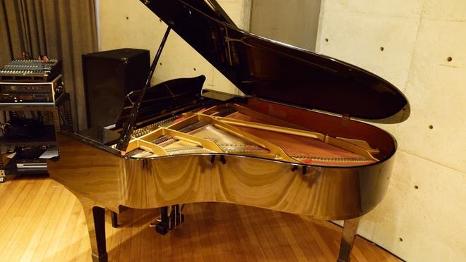 【下北沢】地下なのに高さ5.3m!?設備充実の半月型大ホールでコンサートはいかがでしょうか?の写真14