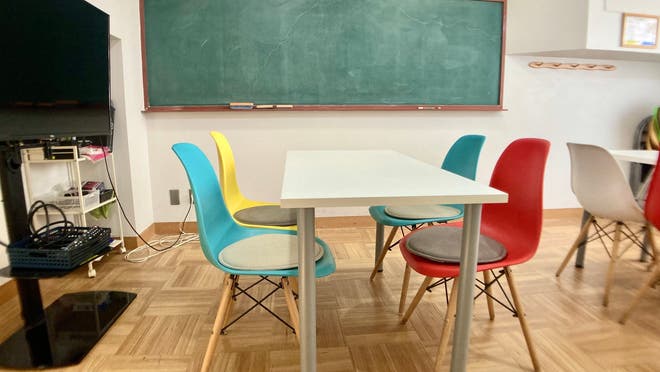 【楽らく会議室 神田】神田駅西口徒歩3分♪テレワーク・会議・セミナー・撮影・ゲーム・施術などにどうぞの写真6