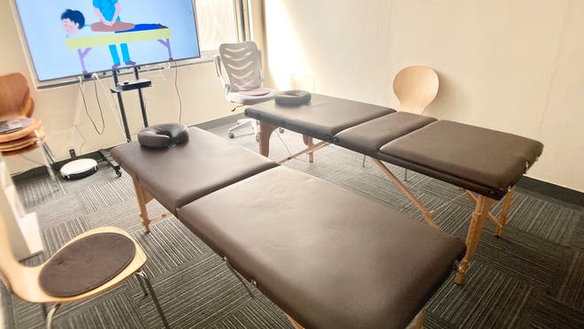 【神田 HB会議室】神田駅徒歩3分他★大型TV・高速Wi-Fi無料★テレワーク・会議・レッスン・撮影・ゲーム・施術等にどうぞ!の写真16