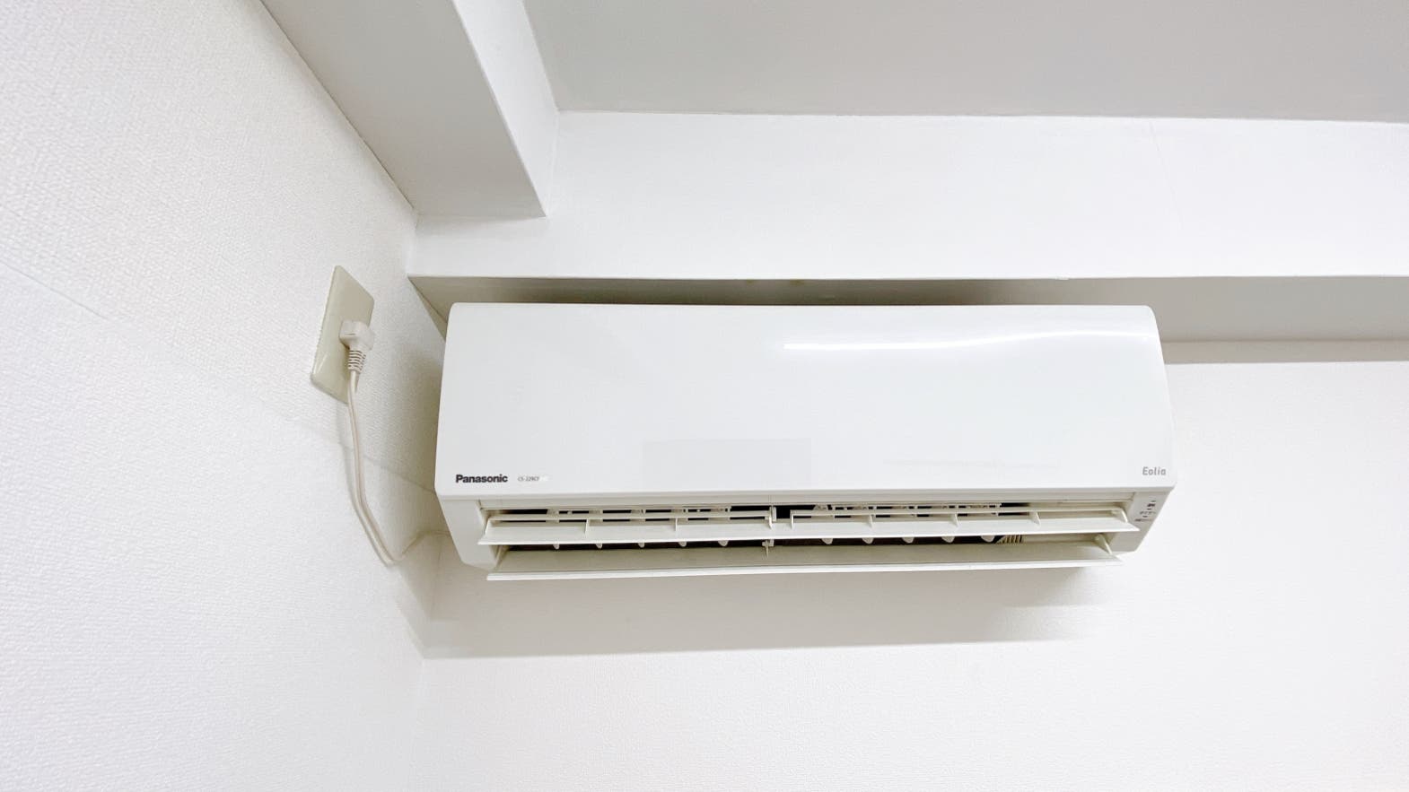 🎊好立地🎊｜🉐格安｜横浜駅4分❗VIVRE・ドンキ近く｜高速WiFi⚡｜👞土足🆗｜Colormell 横浜西口店 C室［〜5名］の写真4