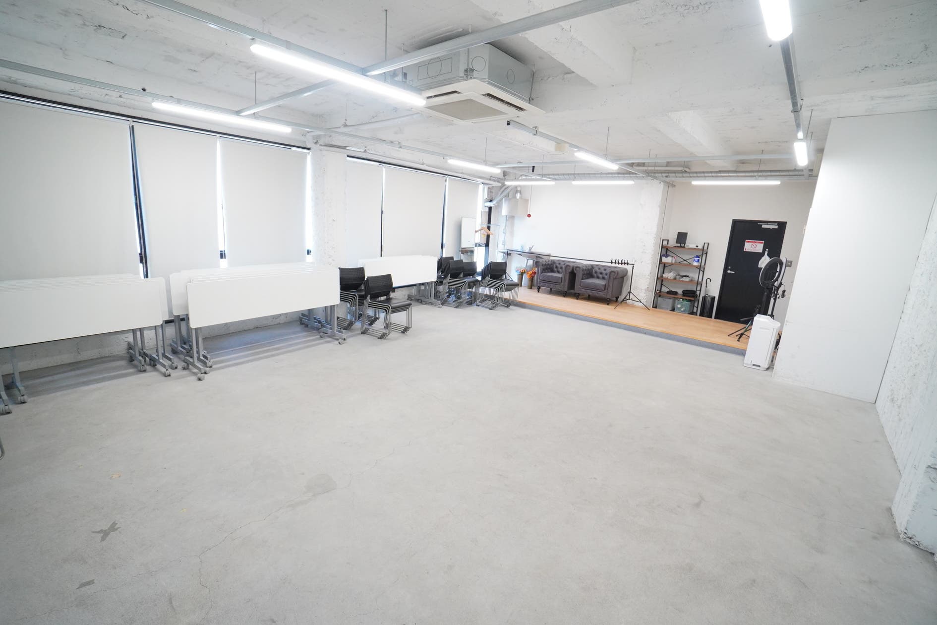 ＜ラルゴ会議室＞【期間限定！料金半額】名古屋駅徒歩5分！ゆったり40名利用！撮影用設備あり！Wi-Fi/プロジェクタ無料！の写真8