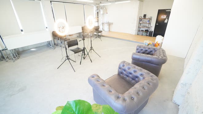 <ラルゴ会議室>【期間限定!料金半額】名古屋駅徒歩5分!ゆったり40名利用!撮影用設備あり!Wi-Fi/プロジェクタ無料!の写真6