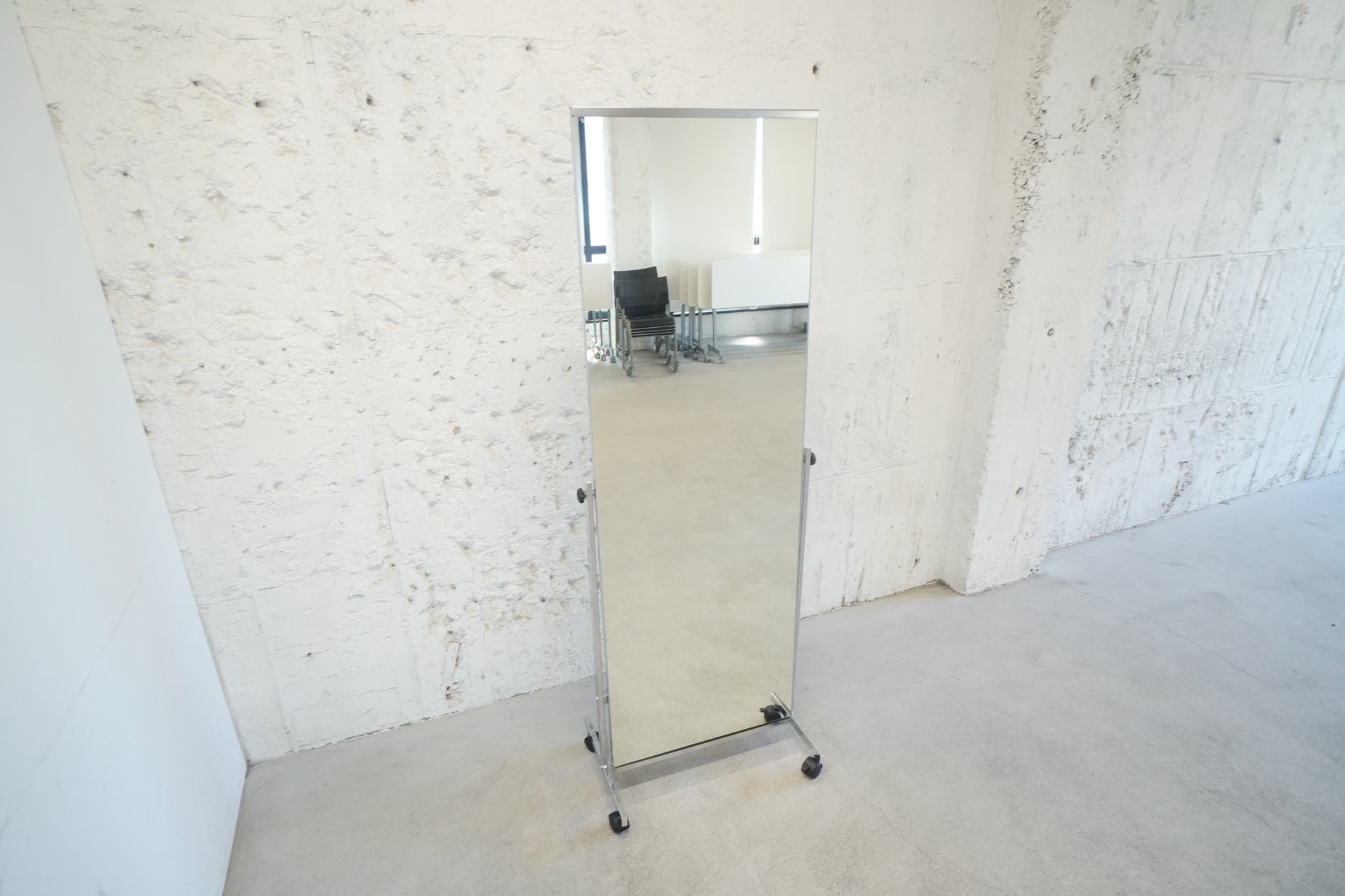 ＜ラルゴ会議室＞【期間限定！料金半額】名古屋駅徒歩5分！ゆったり40名利用！撮影用設備あり！Wi-Fi/プロジェクタ無料！の写真18