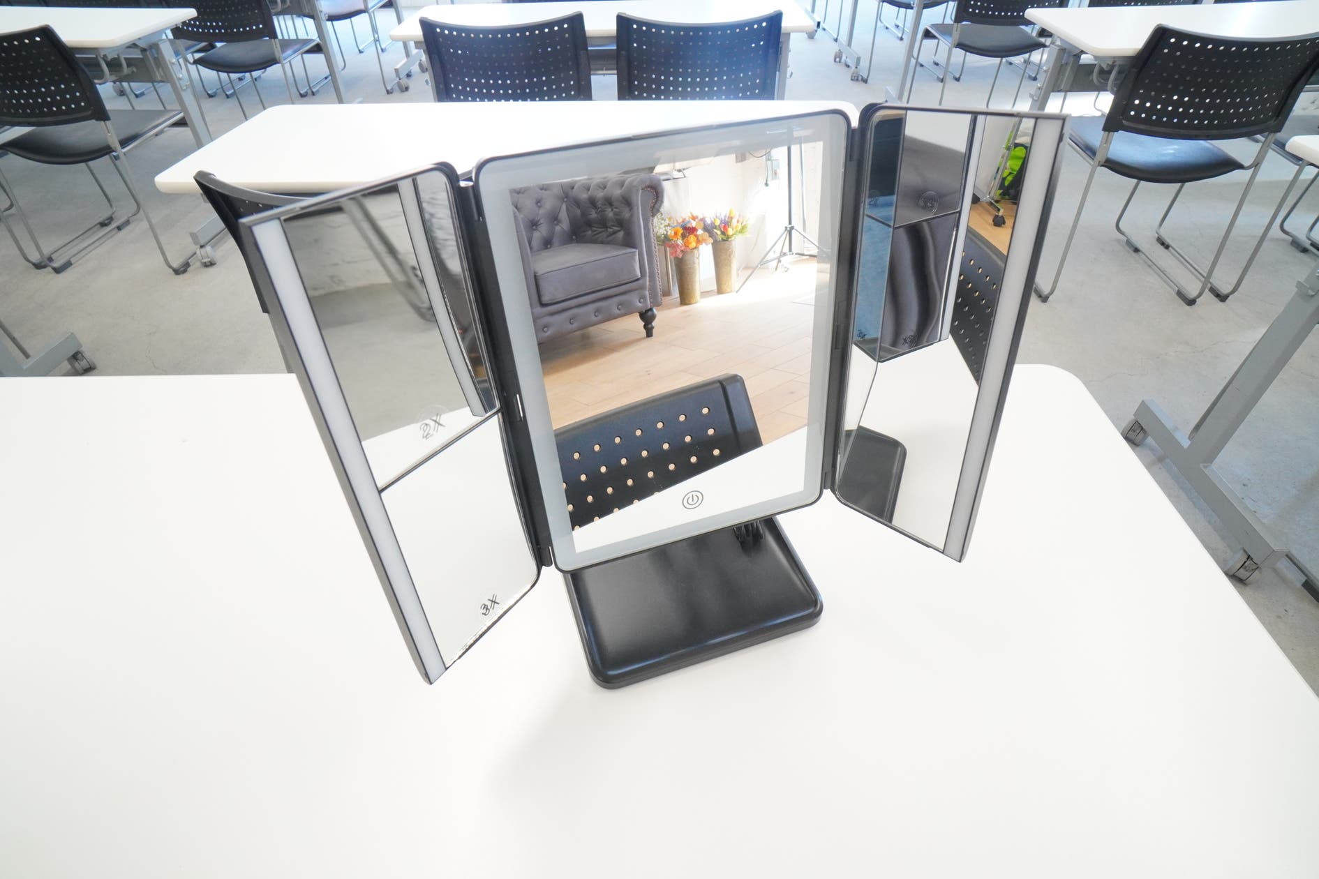 ＜ラルゴ会議室＞【期間限定！料金半額】名古屋駅徒歩5分！ゆったり40名利用！撮影用設備あり！Wi-Fi/プロジェクタ無料！の写真24