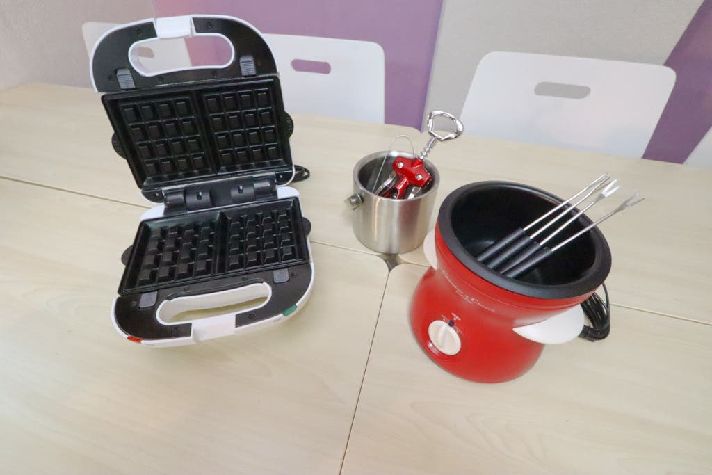 【日吉駅2分！20名】WiFi・テレビ・調理・パーティーグッズ・ゲーム機・ストリーミング端末完備！ふれあいスペース 日吉No45の写真17