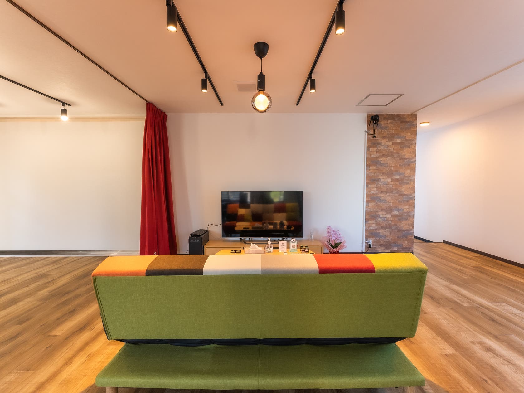 北九州小倉の撮影スタジオ・レンタルスペース・コスプレ撮影｜ 動画撮影・ライブ配信スペースとして人気！の写真7