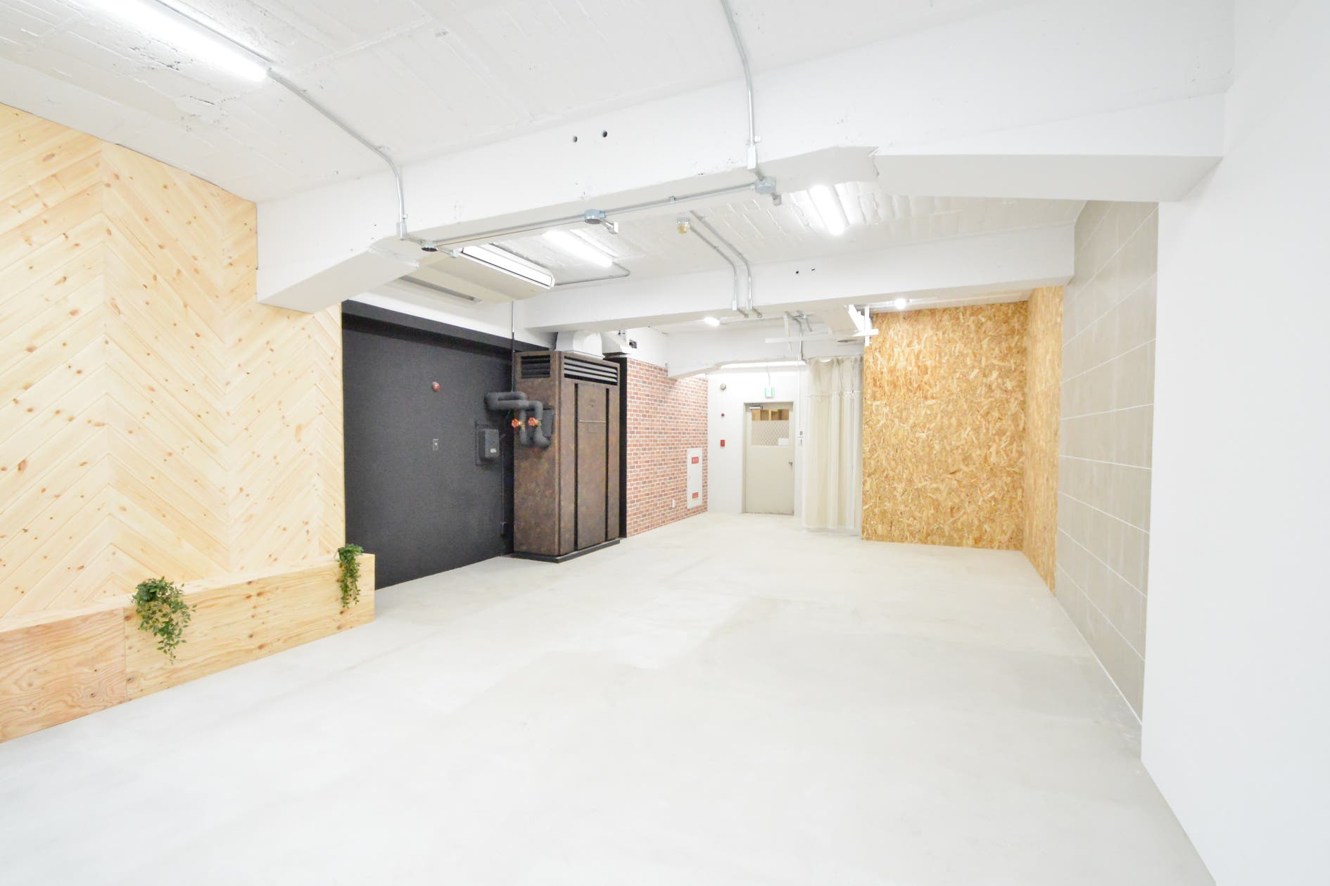 心斎橋駅、本町駅から徒歩約7分撮影スタジオ　4スタ　ドレスタの写真7