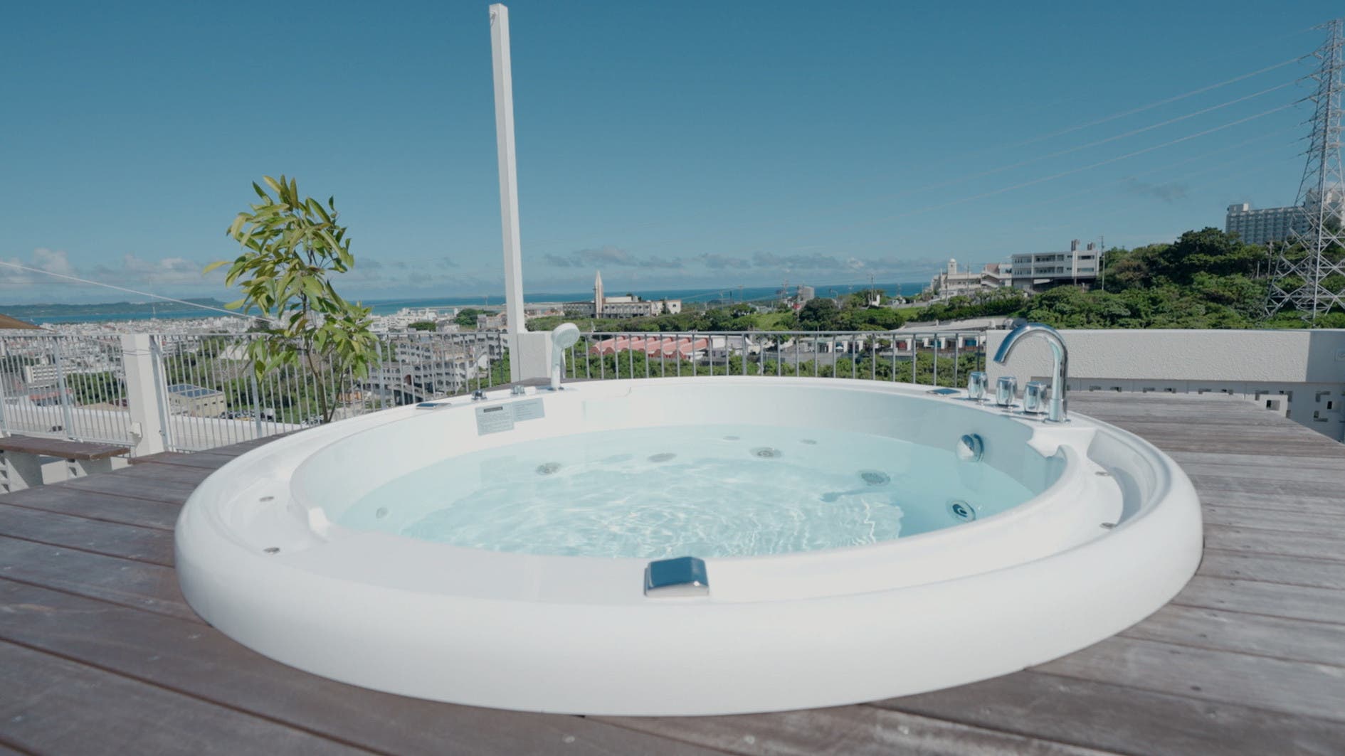 ルーフトップスペース OKINAWA 沖縄市高台にある屋上スペース！の写真7