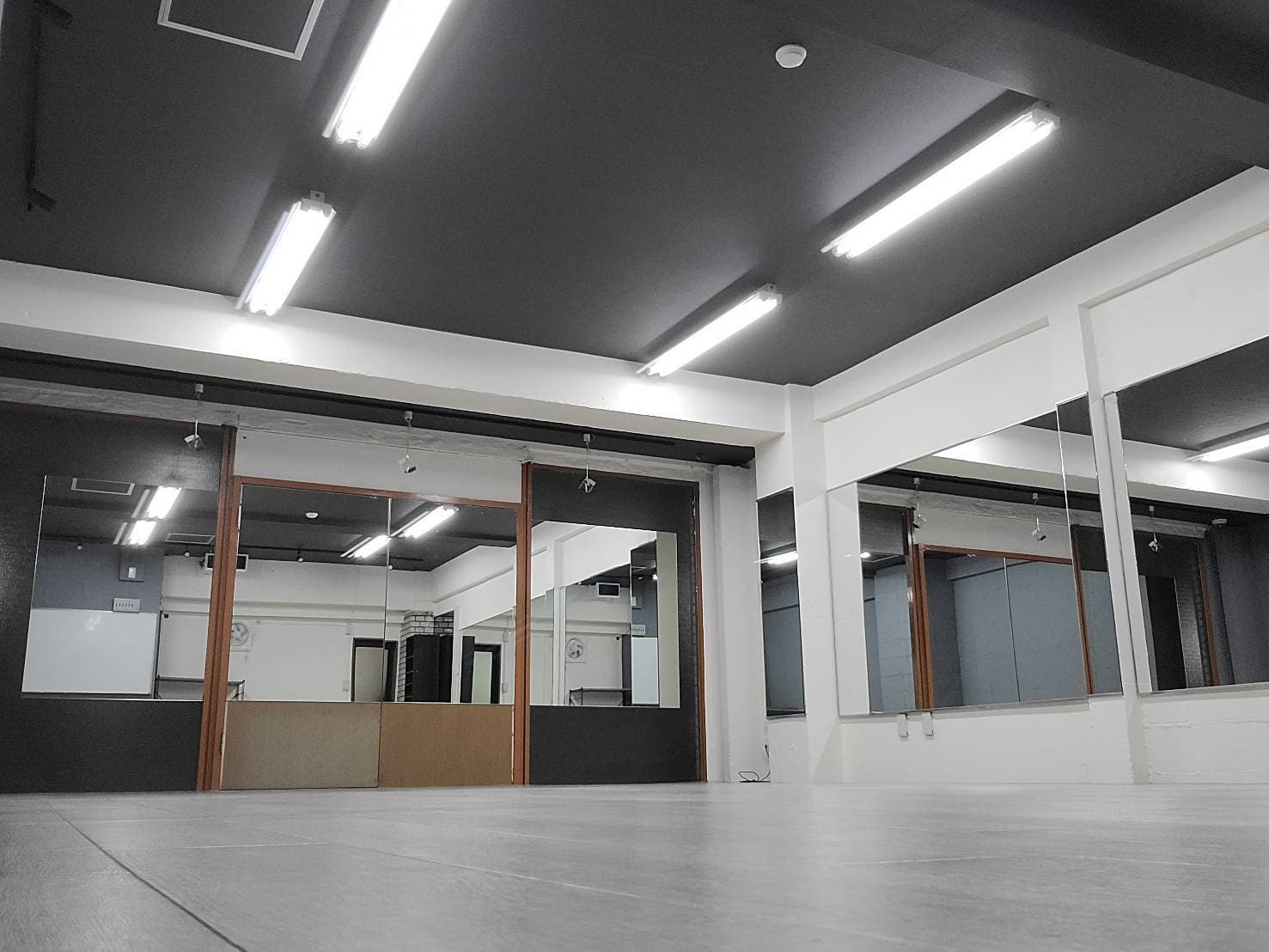 山科店　年中夢求☆当日予約OK！　自主練はもちろん、習い事や教室の開催にぴったりのスタジオ！！！の写真10