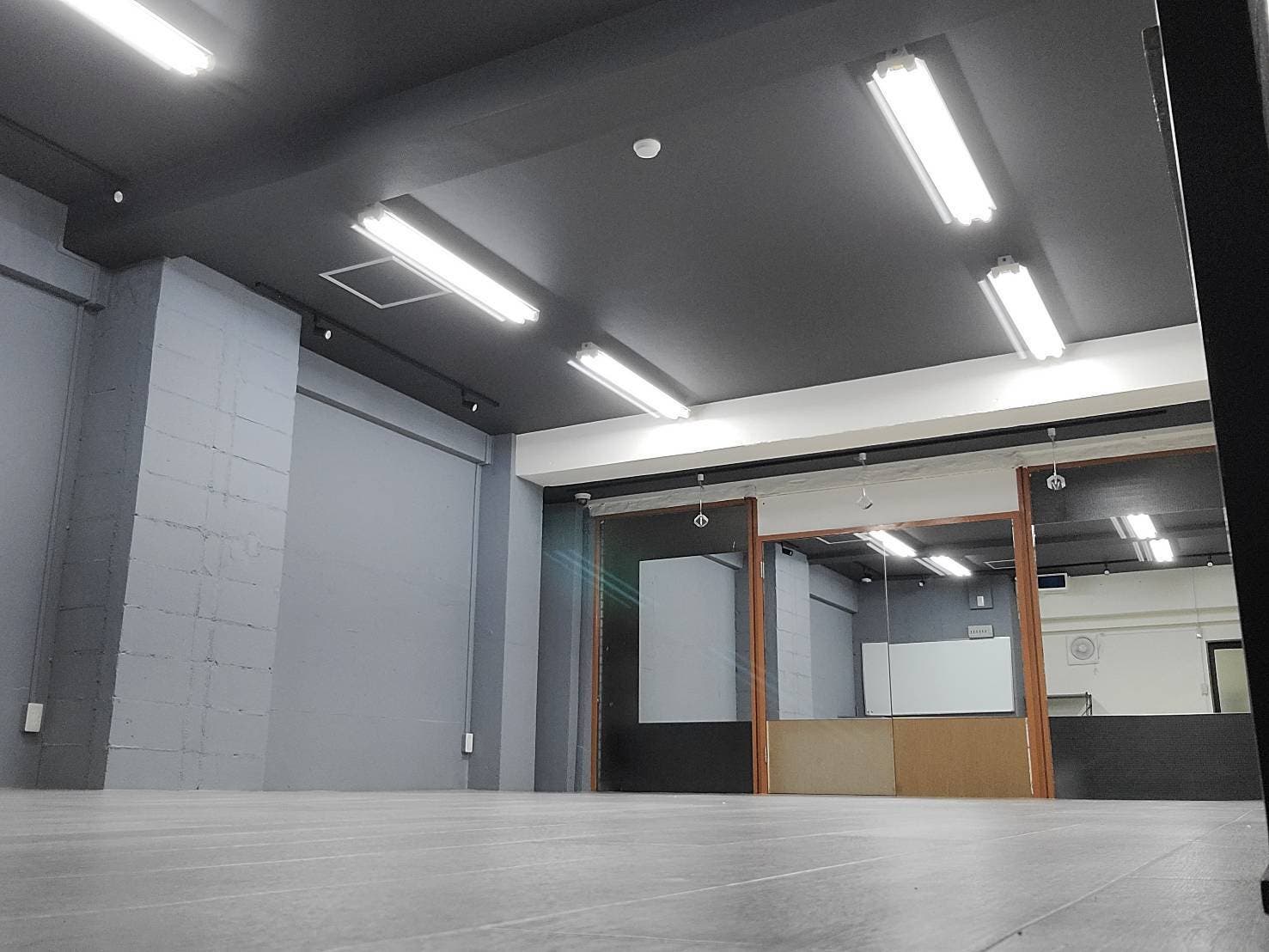 山科店　年中夢求☆当日予約OK！　自主練はもちろん、習い事や教室の開催にぴったりのスタジオ！！！の写真12