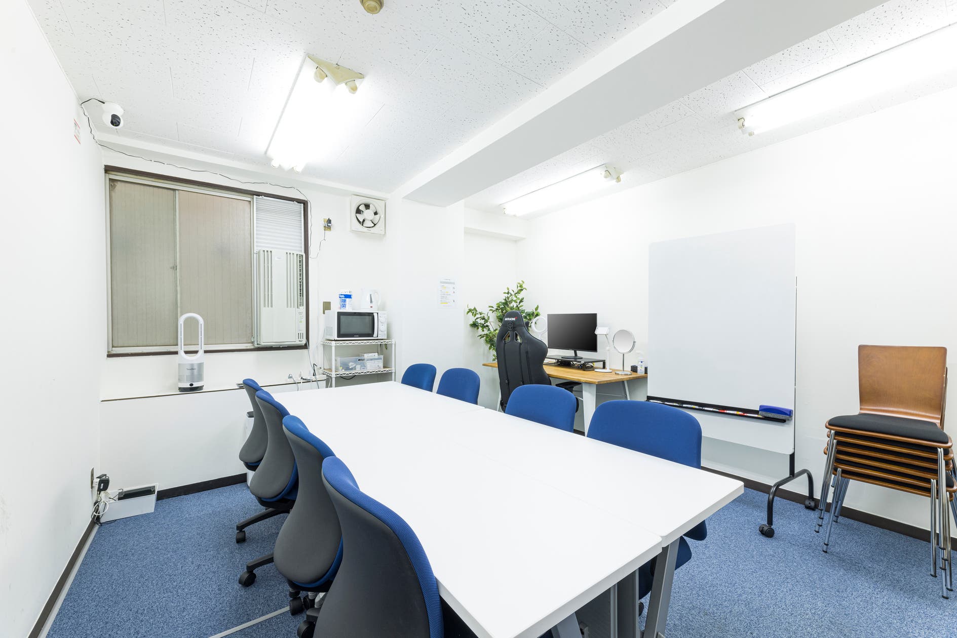 ＜人形町貸し会議室＞⭐️光回線導入⭐️完全個室会議室！会議/商談/セミナー/ワークショップ/テレワーク/作業場所✨の写真3