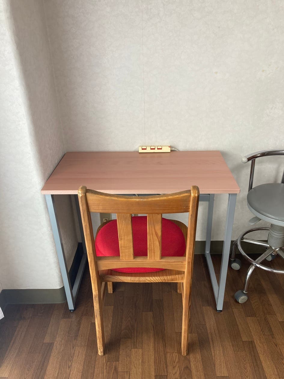 505号。女性専用です。個室利用で学習、リモートワーク、創作活動が出来ます。の写真5