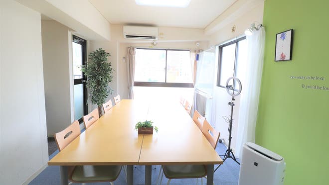 新宿眺望★新宿三丁目E1徒歩20秒★内装リニューアル済★Wi-Fiプロジェクター完備【生き生き新宿スペースⅠ】の写真3