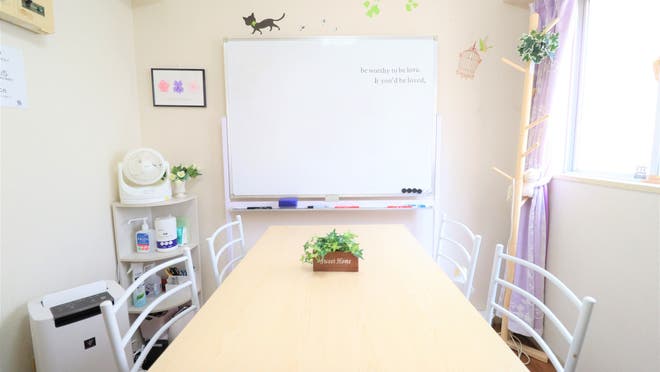コスパ最高★安くてキレイで駅から近い♪ 光回線Wi-Fi導入♪ 会議、セミナー、ボドゲ、マンツーマンレッスン、等多目的用途可の写真2