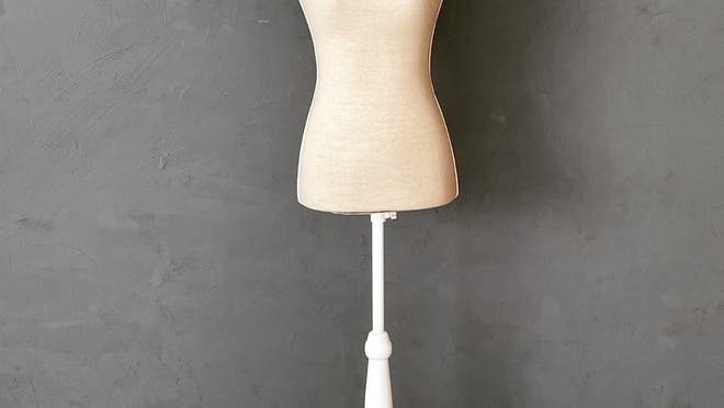 本八幡駅から徒歩4分。ライティング不要の明るい自然光で撮影できるスタジオ。閑静な住宅街ながら近隣にドンキなどあり便利な立地。の写真29